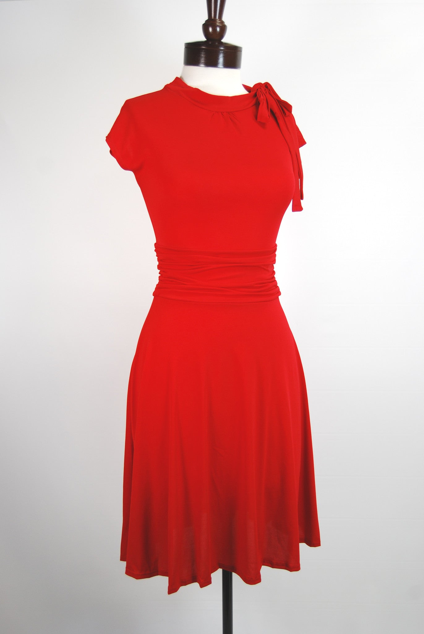 Red Dress Shoppe Boutique: Retro Vintage Clothing