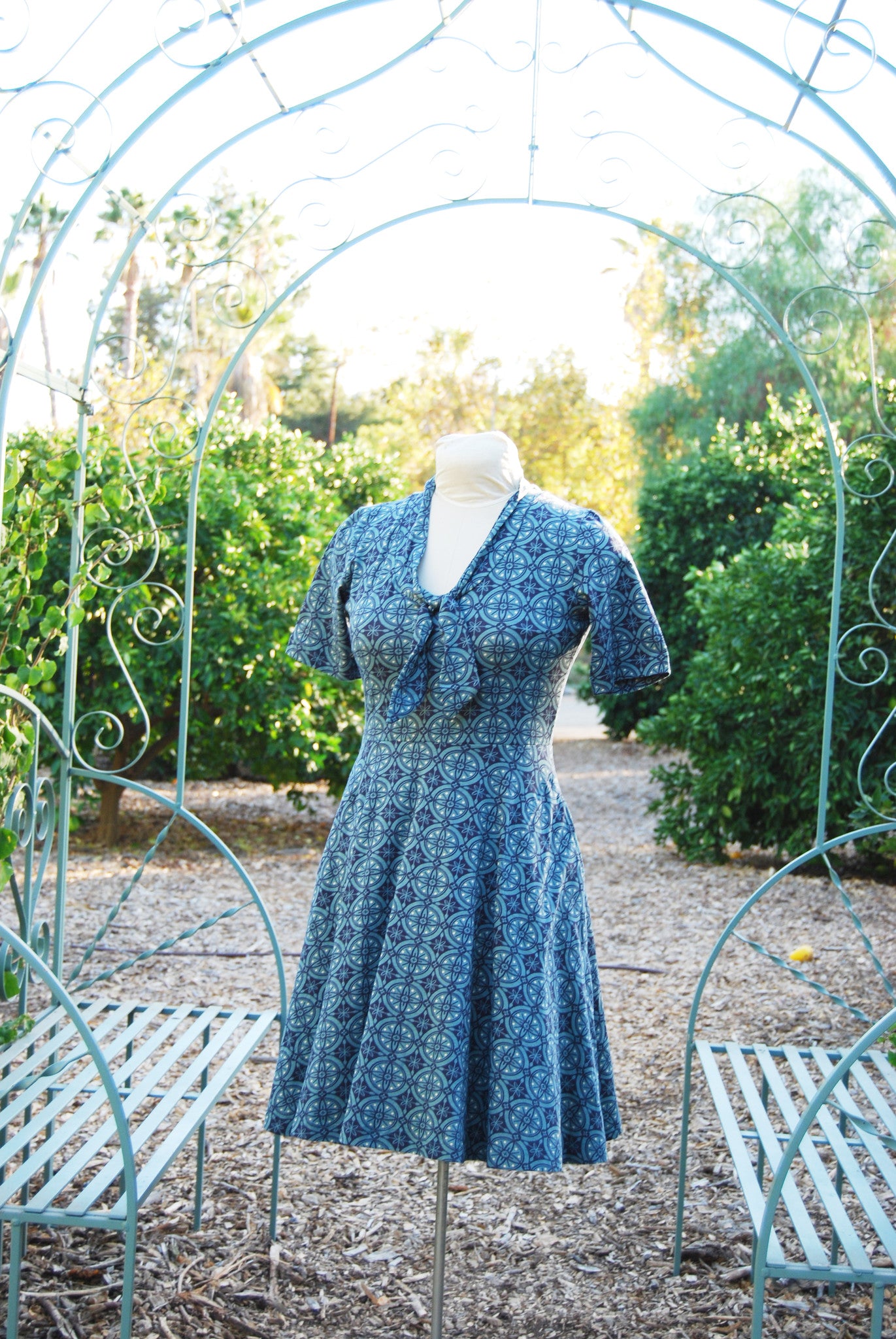 Red Dress Shoppe Boutique: Retro Vintage Clothing