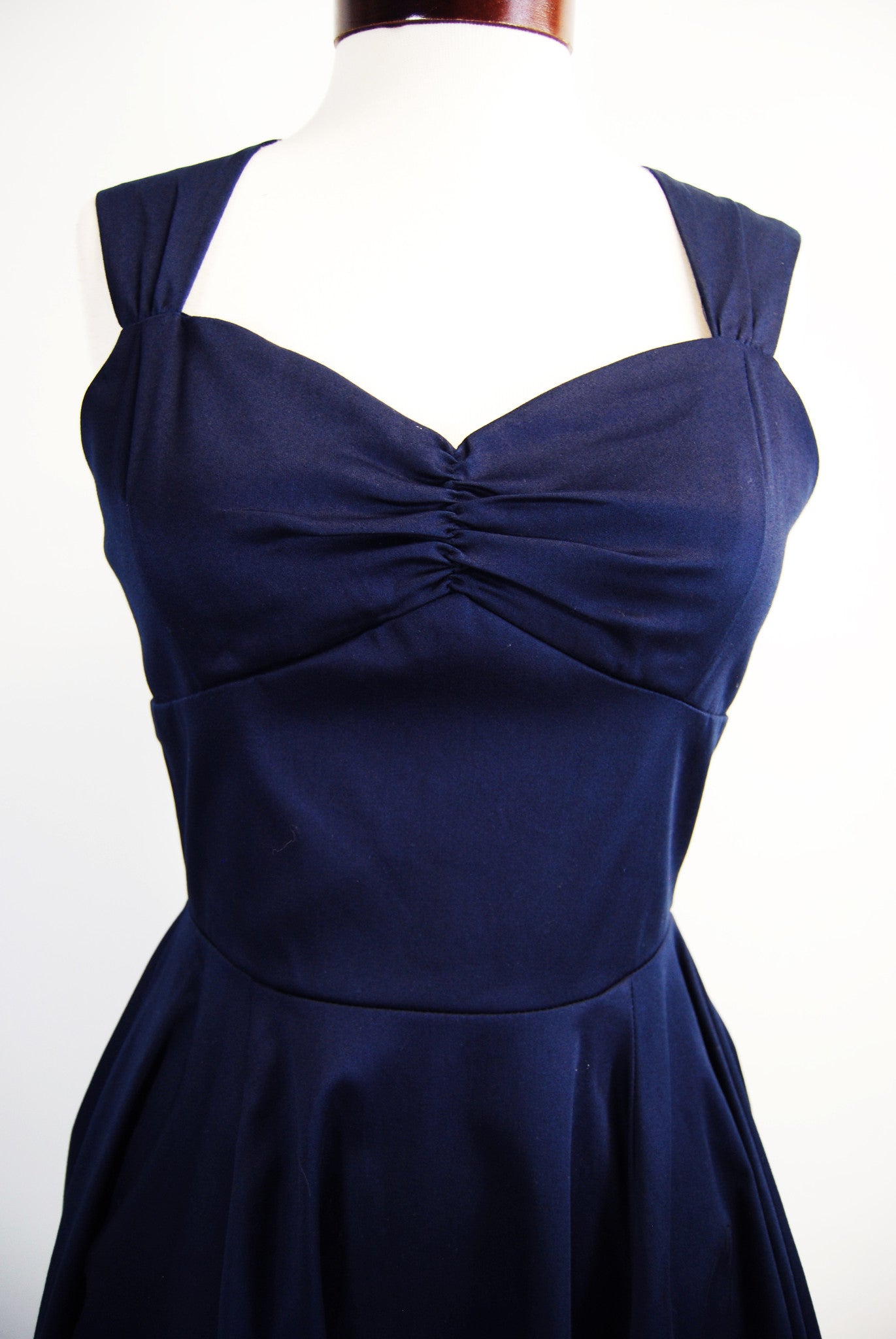 Red Dress Shoppe Boutique: Retro Vintage Clothing