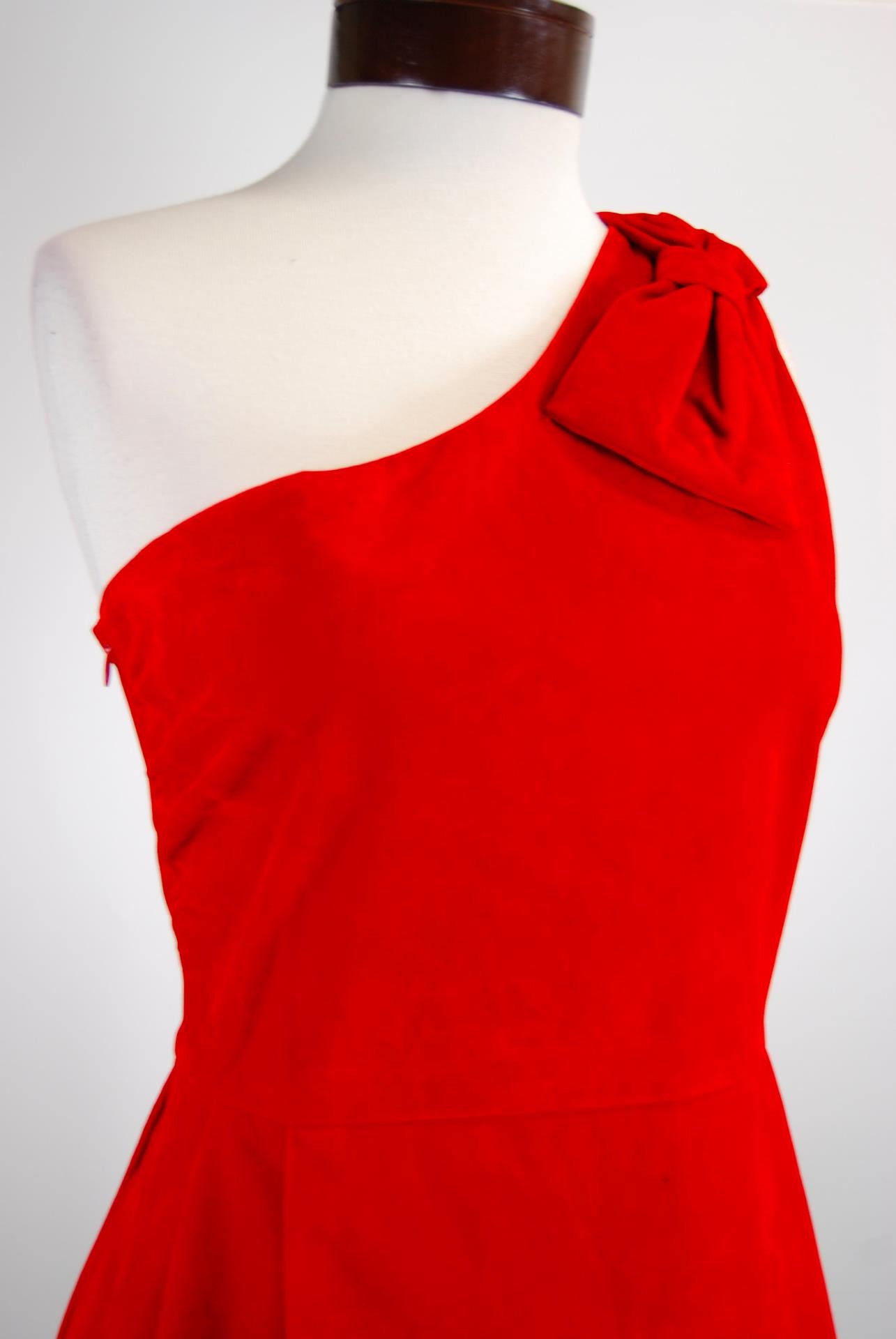Red Dress Shoppe Boutique: Retro Vintage Clothing